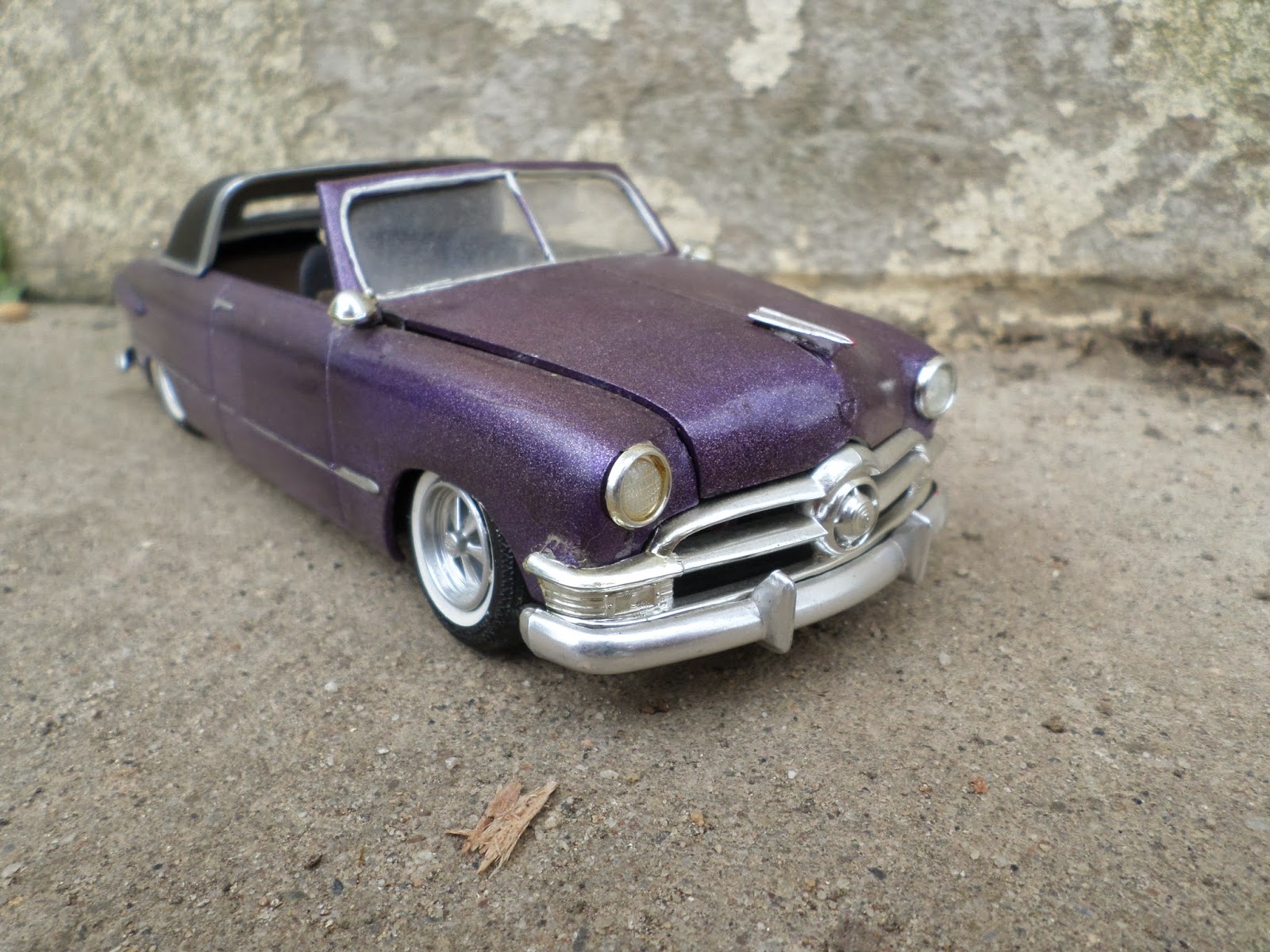 Hot rod models: Ford 1950 convertible (version 2) - Amt - 1/25