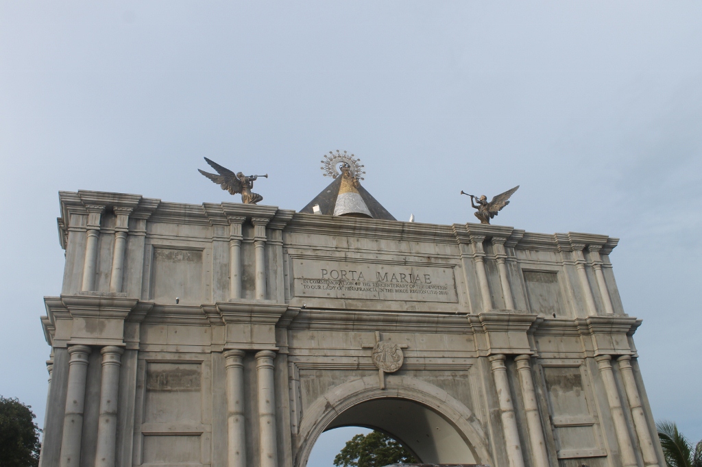 philippine provinces, cities and municipalities: Naga City, Camarines Sur