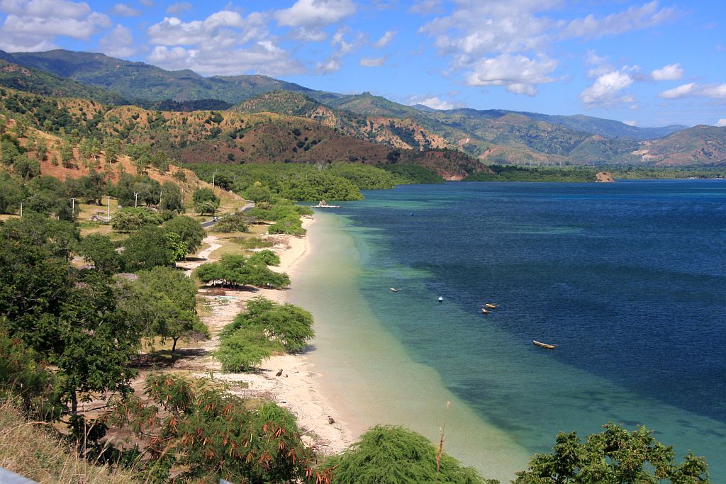 O Livro das Contradisoens: Dili - Baucau - Laga - Baucau