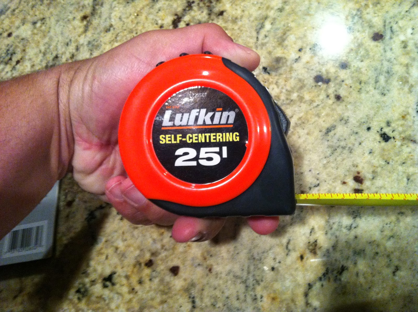 The Tool Review Guy: Lufkin 25 foot self-centering tape measure L725SCT
