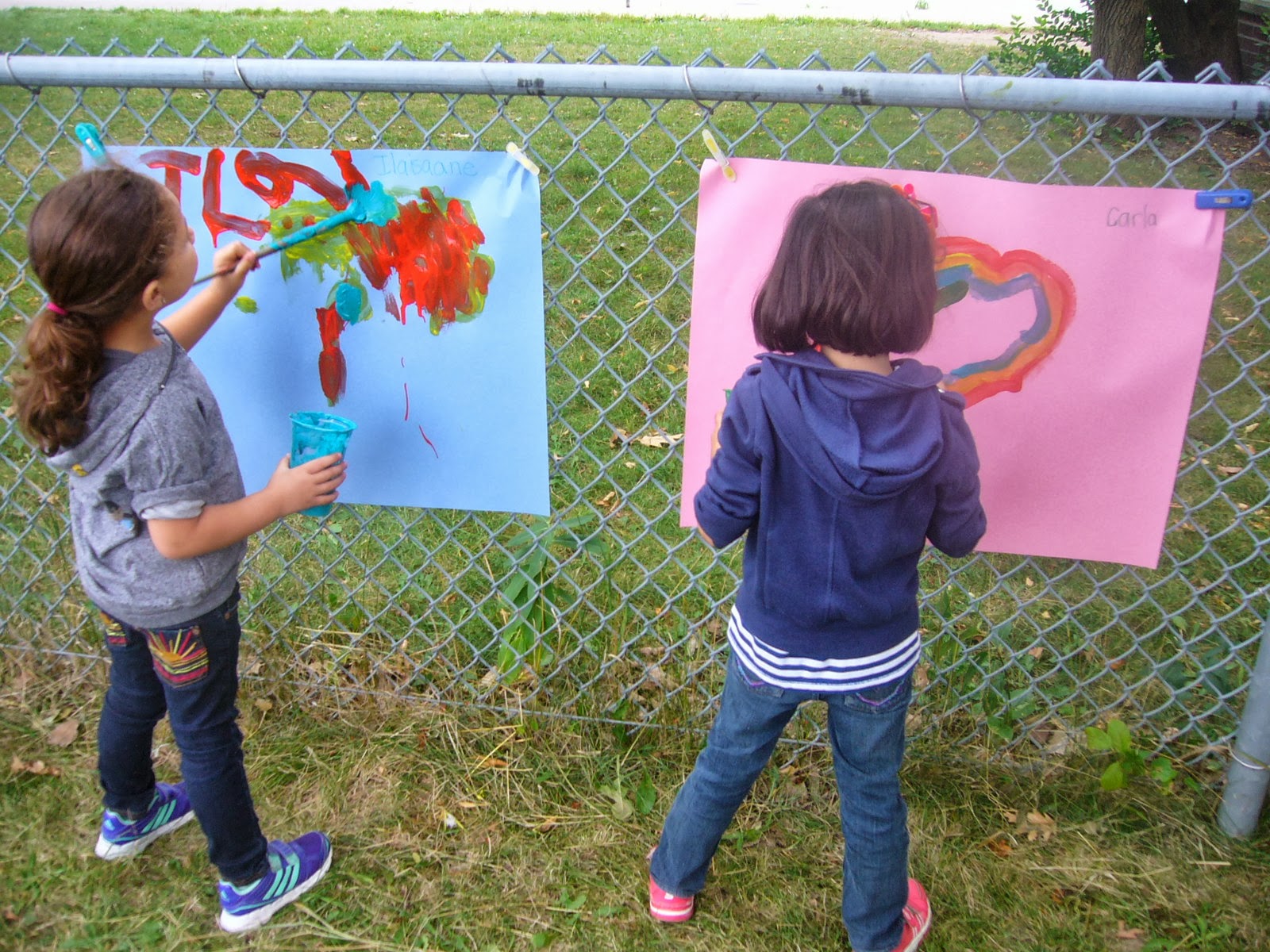 Roywood Kindergarten: Art in the Park!