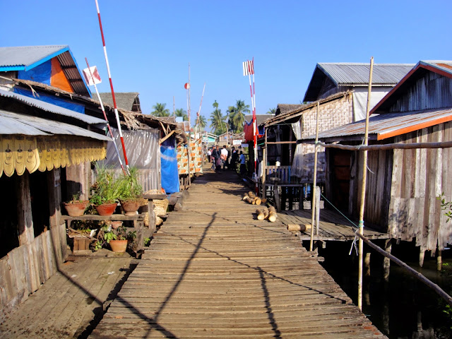PEACE.LIVE.TRAVEL: Haing Gyi Island, Myanmar