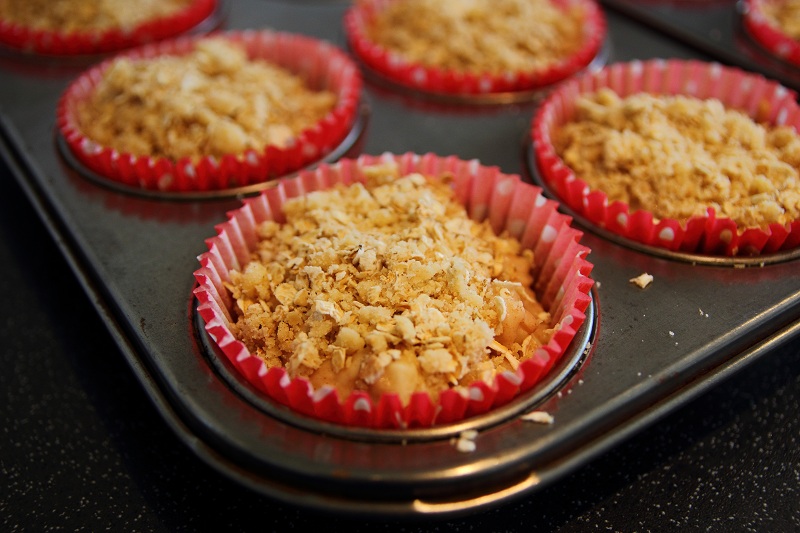 Apple Crumble Muffins
