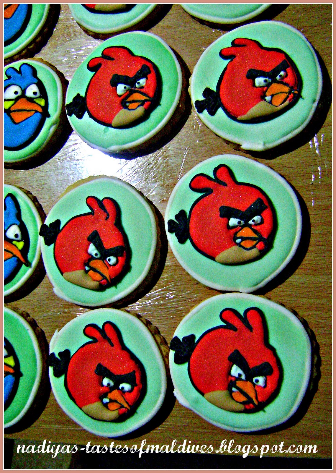 Nadiya's Tastes Of Maldives: Angry bird cookies