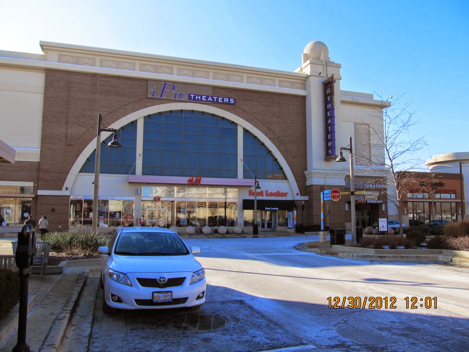 Trip to the Mall: The Promenade Bolingbrook- (Bolingbrook, IL)