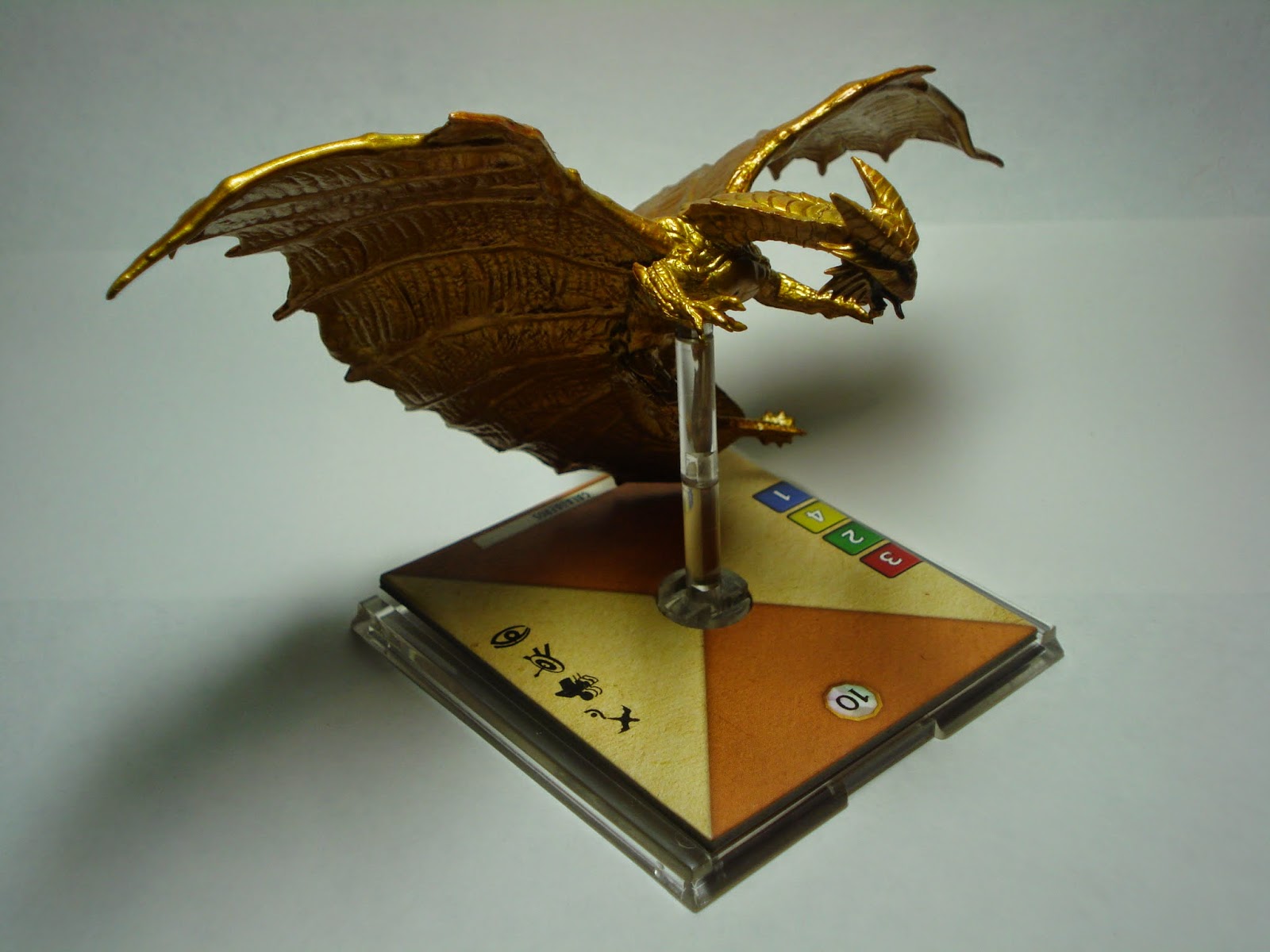 GMorts Chaotica: Unboxing and Review - D&D Attack Wing Starter Set