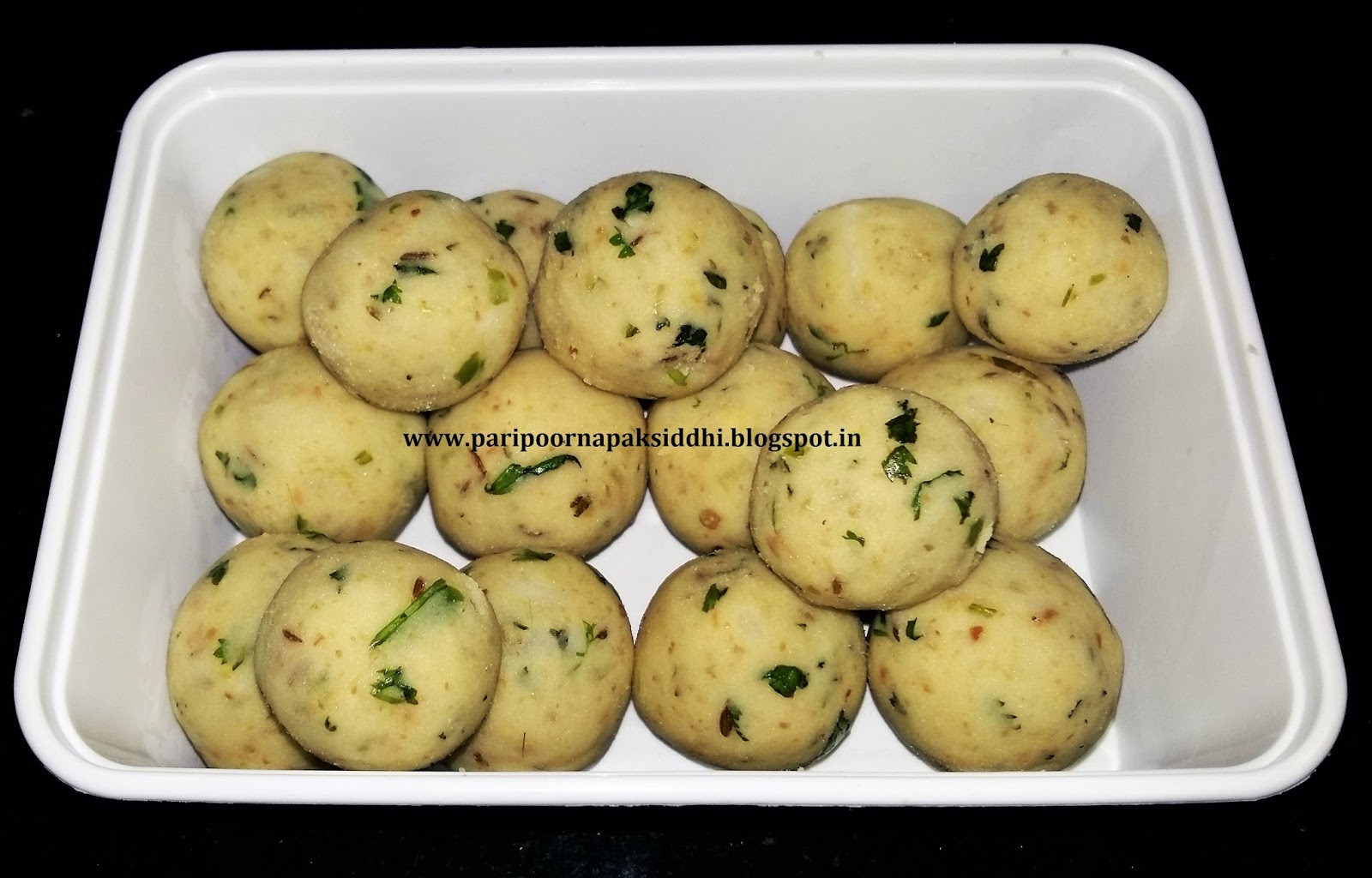 Paripoorna Paksiddhi : RATALE BATATA VADA (UPWAS) / SWEET POTATO AND ...