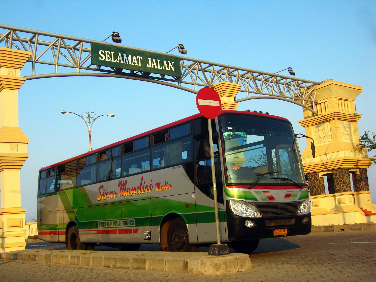 Galeri Bus Indonesia