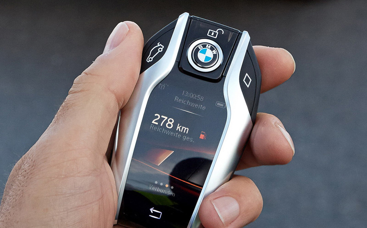 Digital Carauto: Comando do carro electrónico ou mecânico. Qual o melhor?