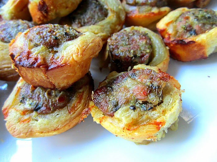 Super Bowl Snacks: Hogs in a Blanket