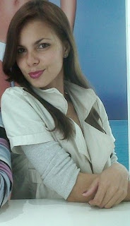 Pretty Dee Dee: About Me