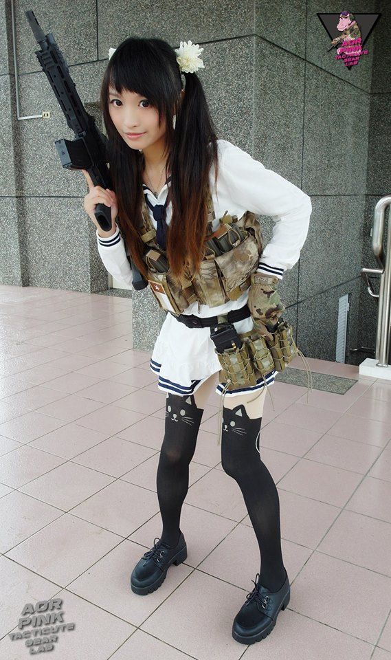 Amazing WTF Facts: Cute Asian Girls With Guns - Japanese Cosplay Armed ...