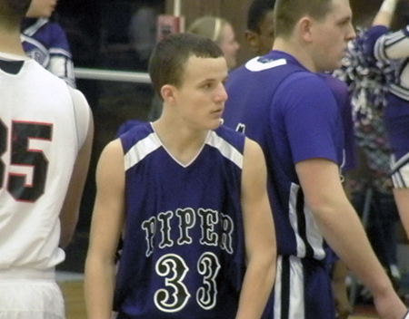 Kansas City Kansan: WELCOME BACK, PIPER BASKETBALL: Pirates win first ...