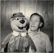 A POP CULTURE ADDICT - IN REHAB: Yogi Bear