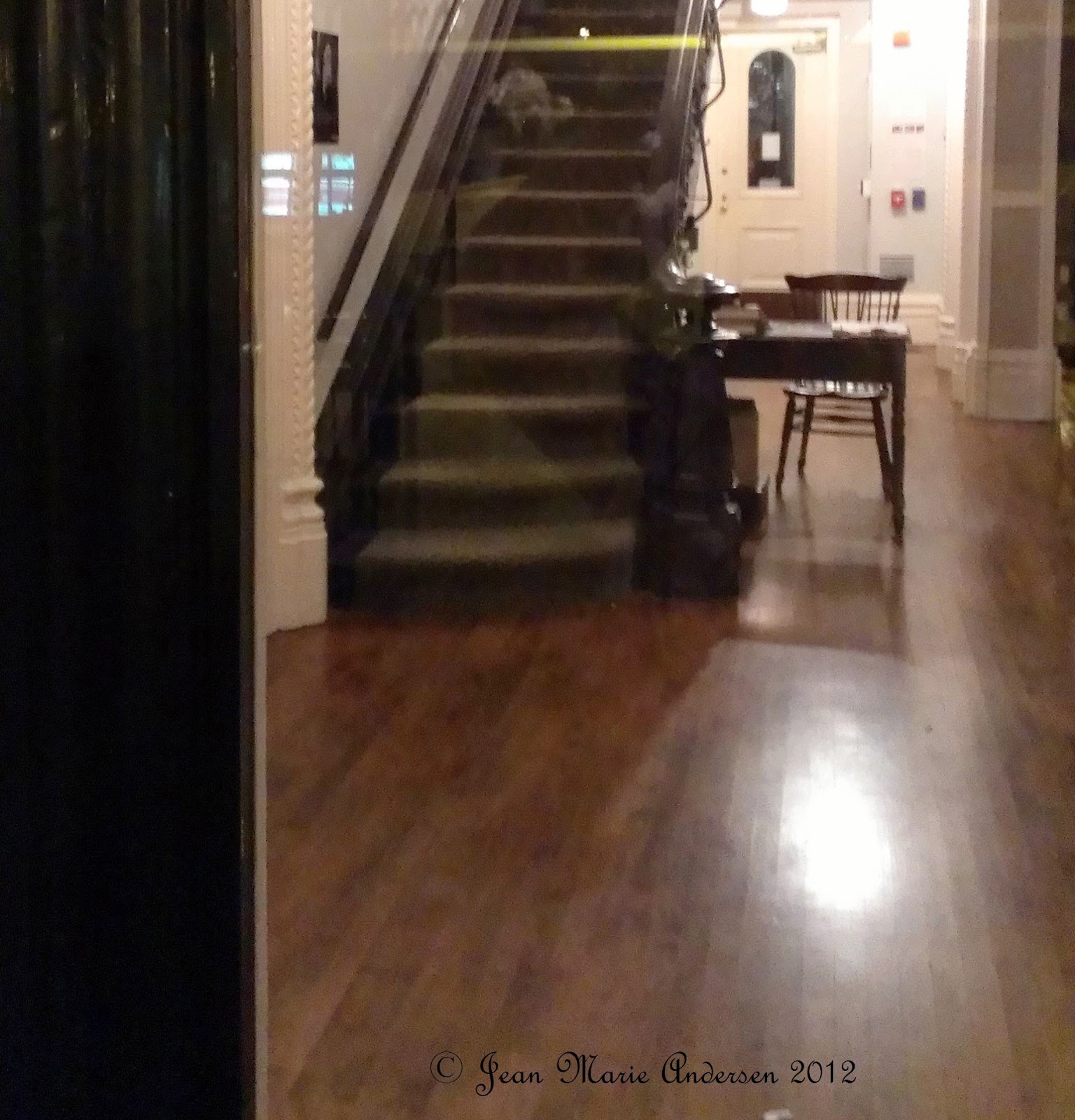A New Hull House Ghost Shot – Mysterious Chicago
