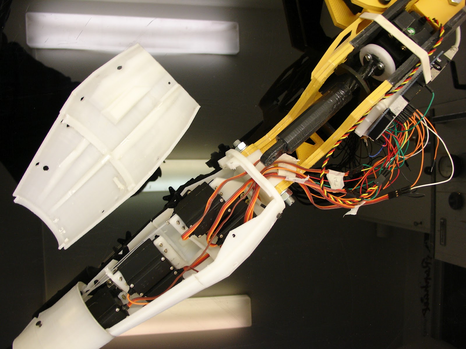 InMoov: Rotational wrist printed for robot