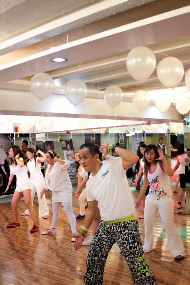I WON BEST IN ZUMBA at GlutaMAX White Zumba Party! - Rochelle Rivera