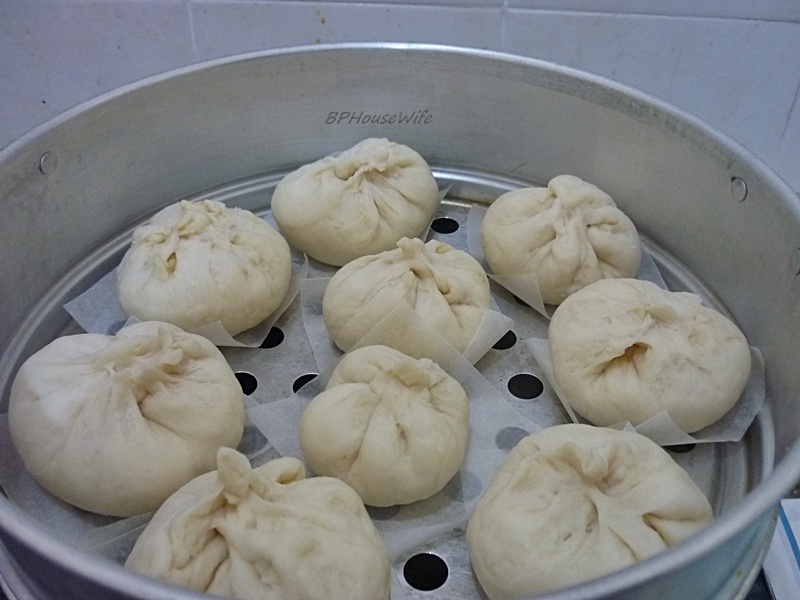 BPHouseWife: Chicken Pau/Chinese Steamed Bun Recipe with Chicken ...