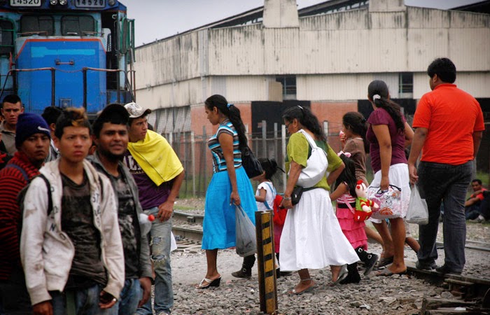 Entre Nosotras Compartimos......: ¿Por qué emigran las mujeres a los ...