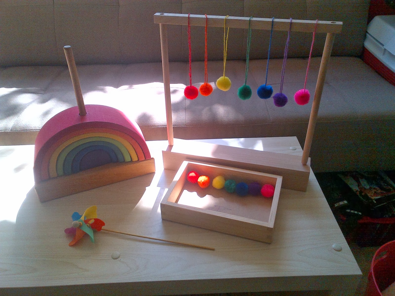 DIY: Froebel Gift One (Colour Balls) ⋆ Sugar, Spice and Glitter