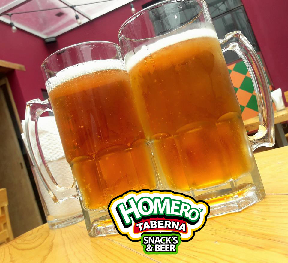 Homero Taberna Franquicia: Tarros de cerveza con Homero