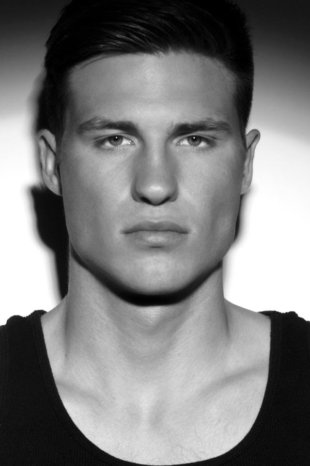 Seattle Artists Agency: SAA's Joey Castonguay!