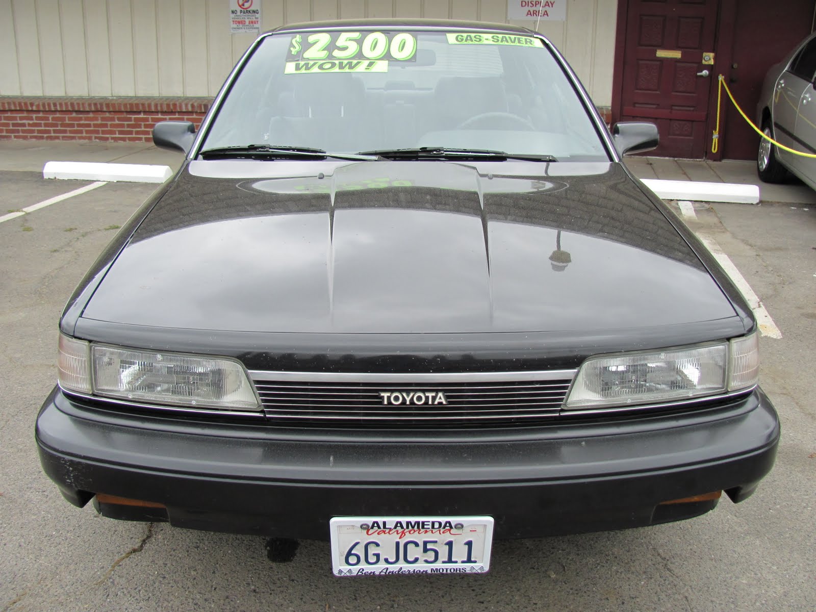 Mr. Cleans Auto Sales: 1990 Toyota Camry... SOLD