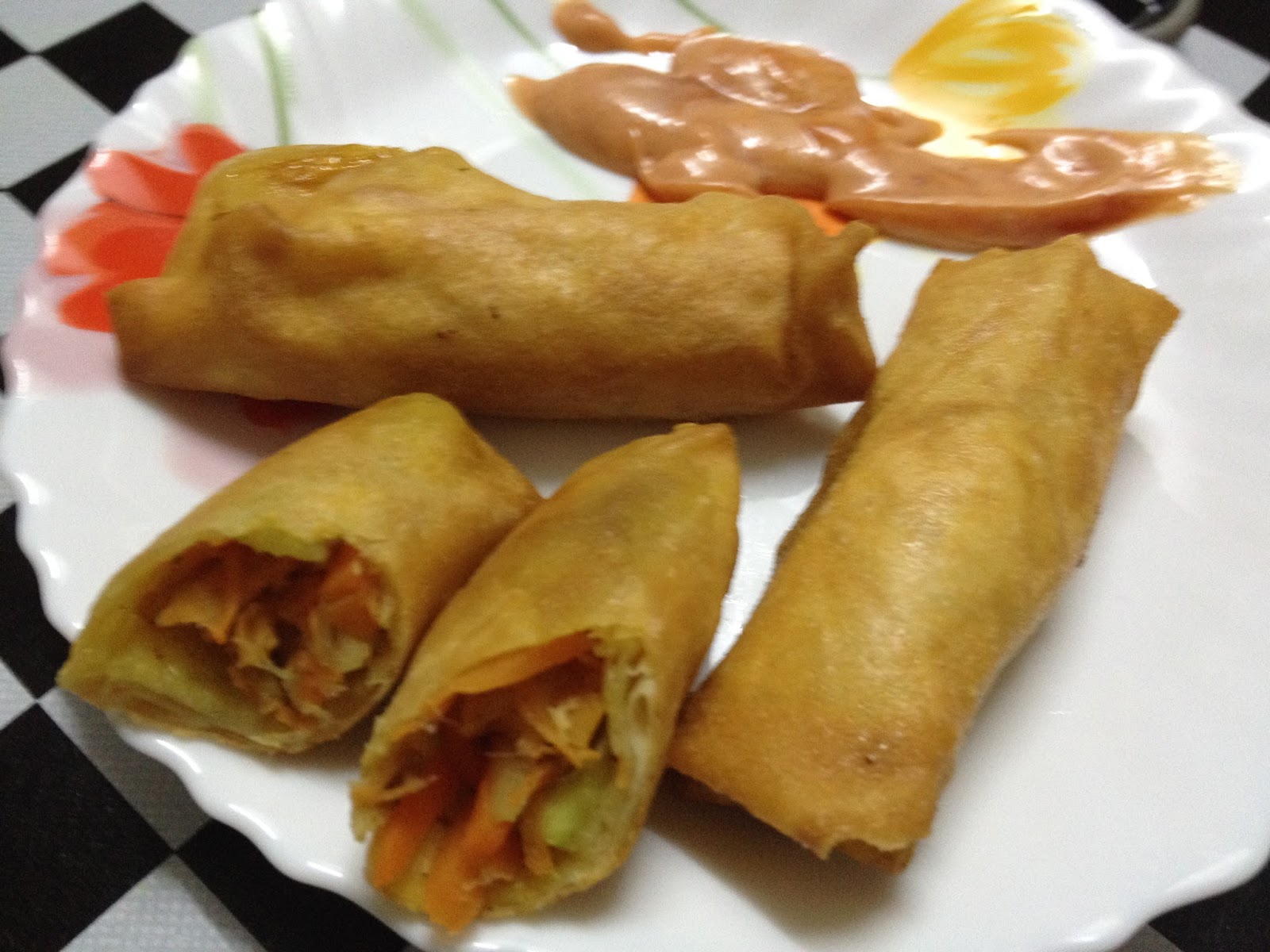 Tangga Domino CIKU: Resepi Popia bebola udang cicah mayonis