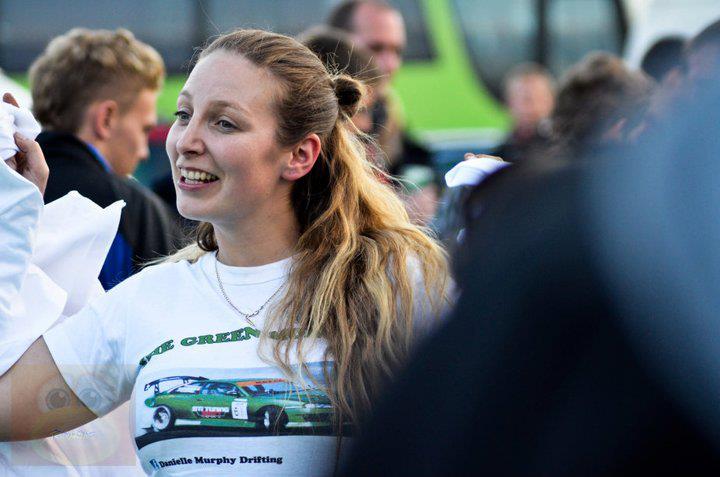 Taysilla: Behind the smoke... Danielle Murphy.