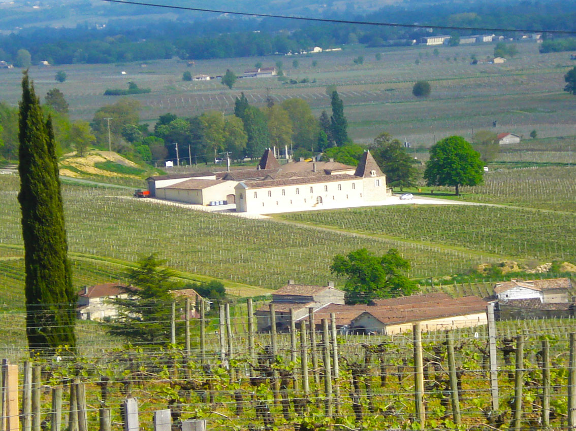 In Vino Viajas : Saint Émilion: visita aos subterrâneos do Premier ...