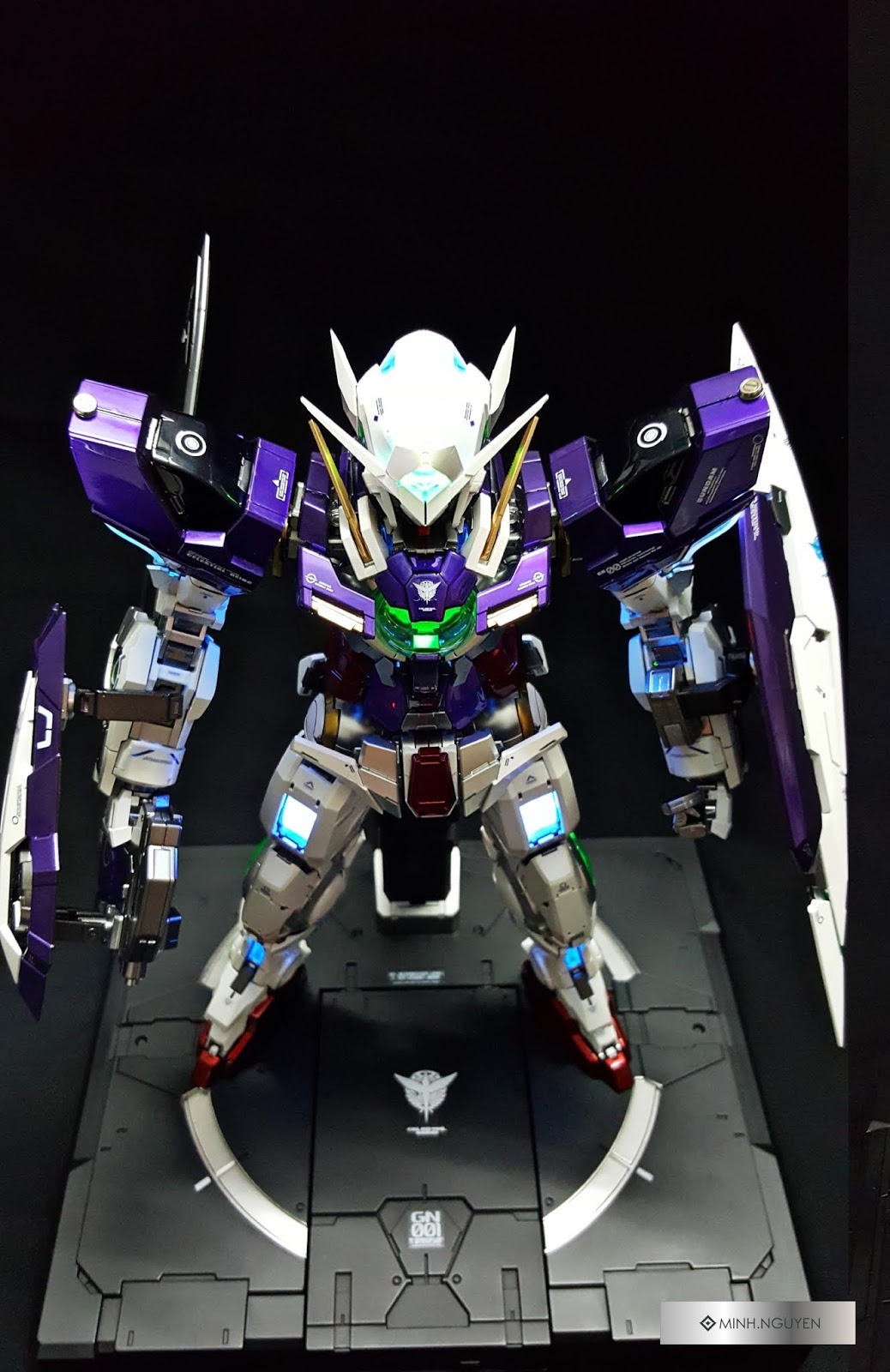 Painted Build: PG 1/60 Gundam Exia