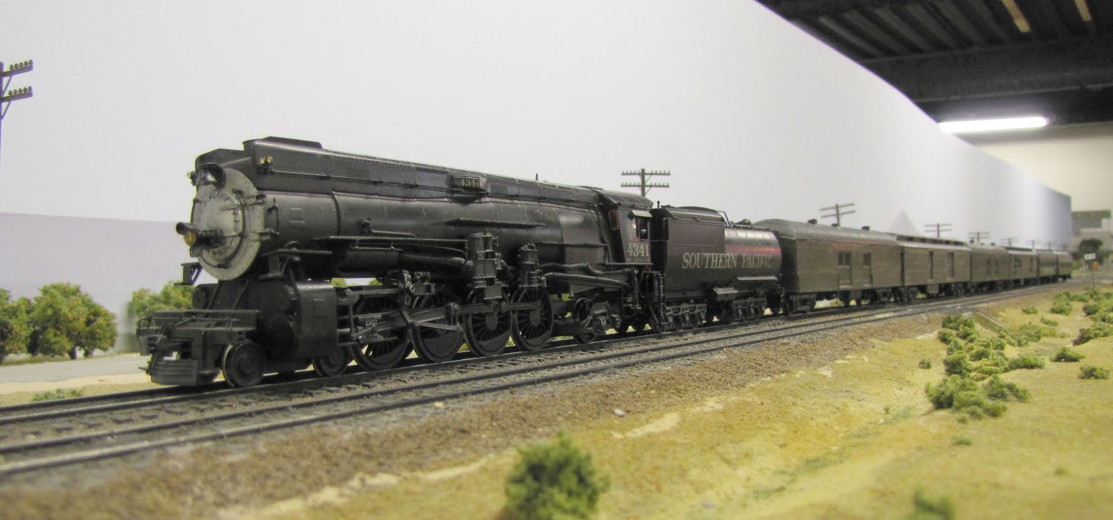 Models and Kitbashes by NightOwlModeler: Modeling Mail Trains 55 & 56 ...