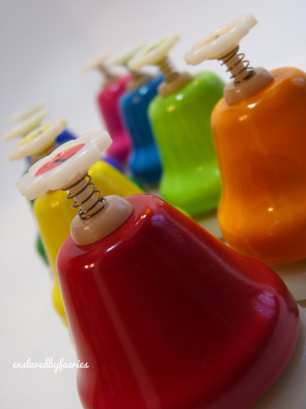 enslavedbyfaeries: Green Grass and Rainbow Bells