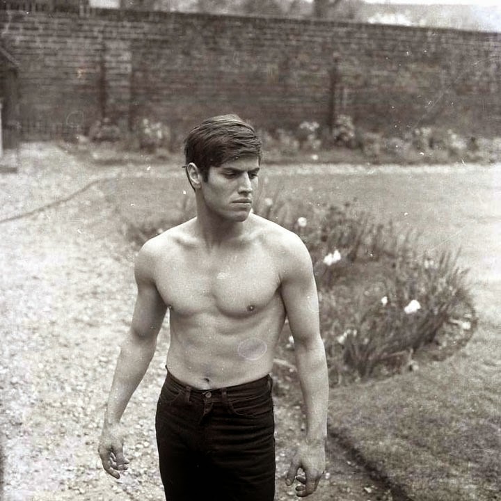 Male Models Vintage Beefcake: Giancarlo Zampetti Photographed by John ...