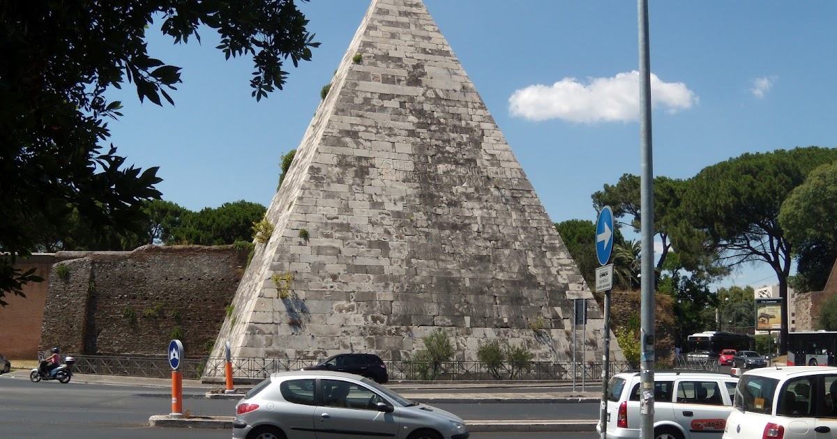 Italy Trip, Summer of 2010: Cestus' Pyramid, Ostia, and the Opera!