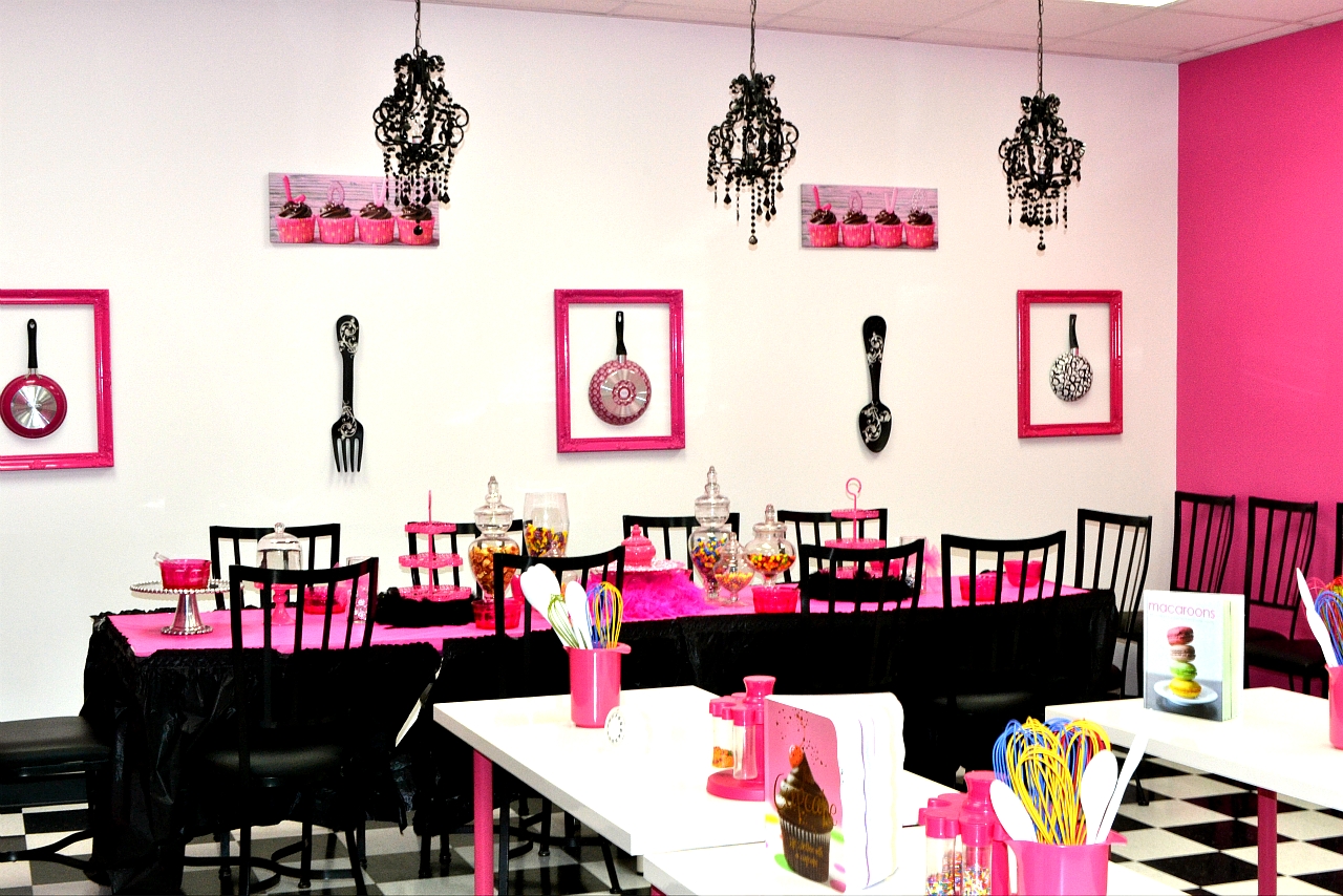 Pink Pastry Parlor at Phipps Plaza Makes Birthday Wishes Comes True