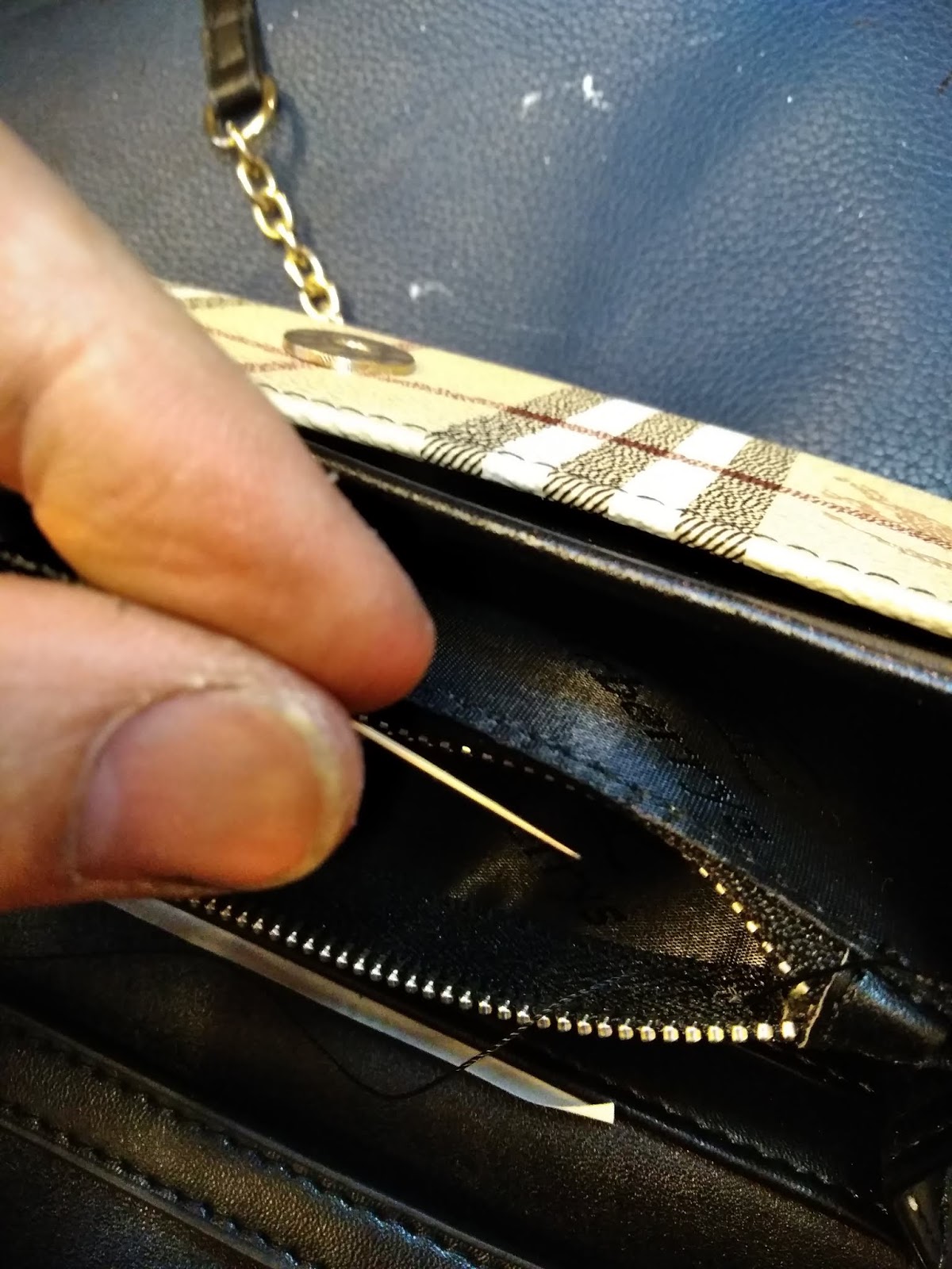 doekのお修理ブログ！！: BURBERRY（バーバリー）のお財布、ファスナー交換！