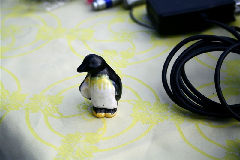 A PENGUIN A DAY KEEPS THE DOCTOR AWAY ...: Penguin Money | Das Geld der ...