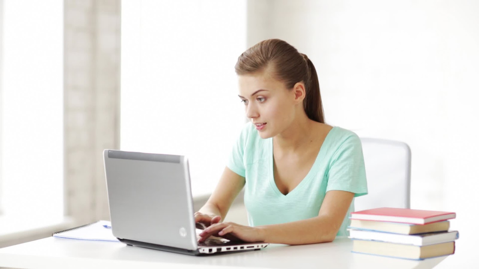 Cómo dar un buen cuidado a tu computadora portátil | EJimenez & Asociados