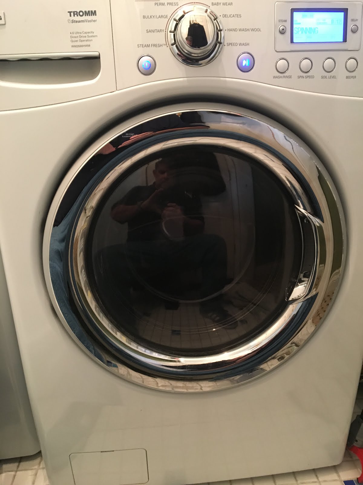 The Fat Guy Experience: LG TROMM FRONT LOADING WASHER WATER LEVEL ADJUSTMENT