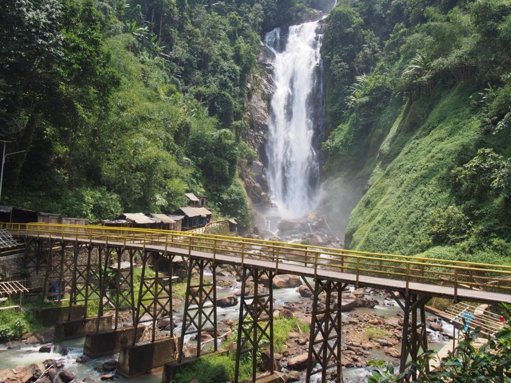 Berwisata ke air terjun bedegung - Info, wisata, kuliner, hotel, dan ...