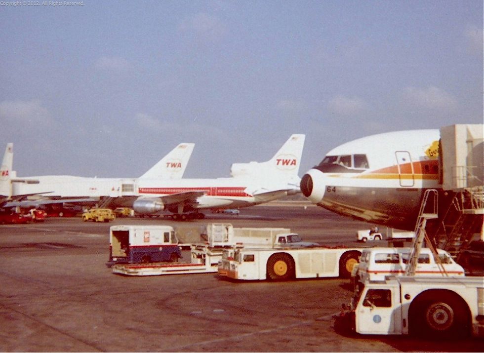 Airplane Life: Classic Vintage LAX TWA National