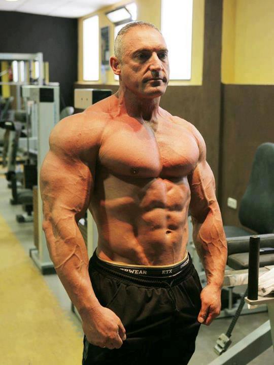 Monster bodybuilder: Best Bodybuilder