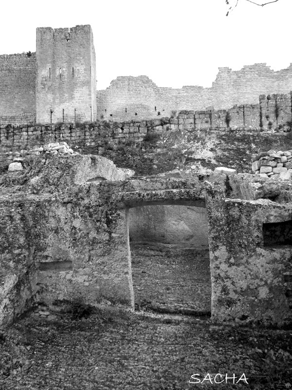 Un jour....Une photo !: Le fort de Buoux " clichés et diaporama