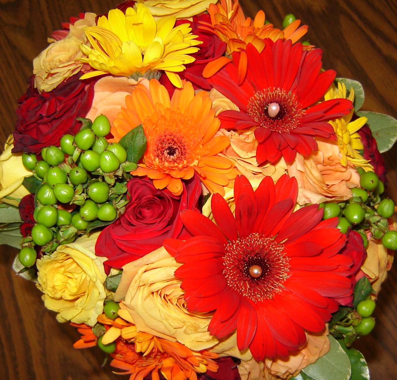Pressed Garden: Bridal Bouquet - Gerbera Daisies, Roses, Hypericum Berries!