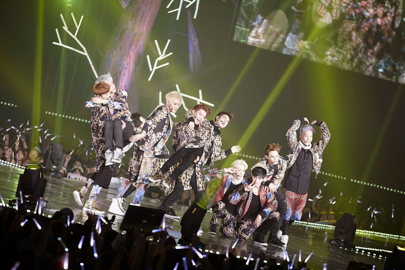 What Happened At EXO's First Ever Exclusive Concert Without Kris