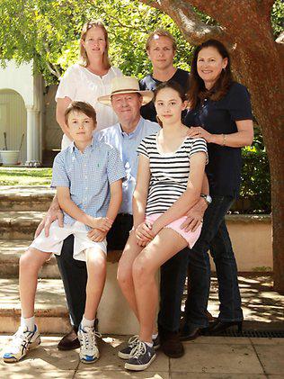 Tony Greig diagnosed with lung cancer ~ CriCNews
