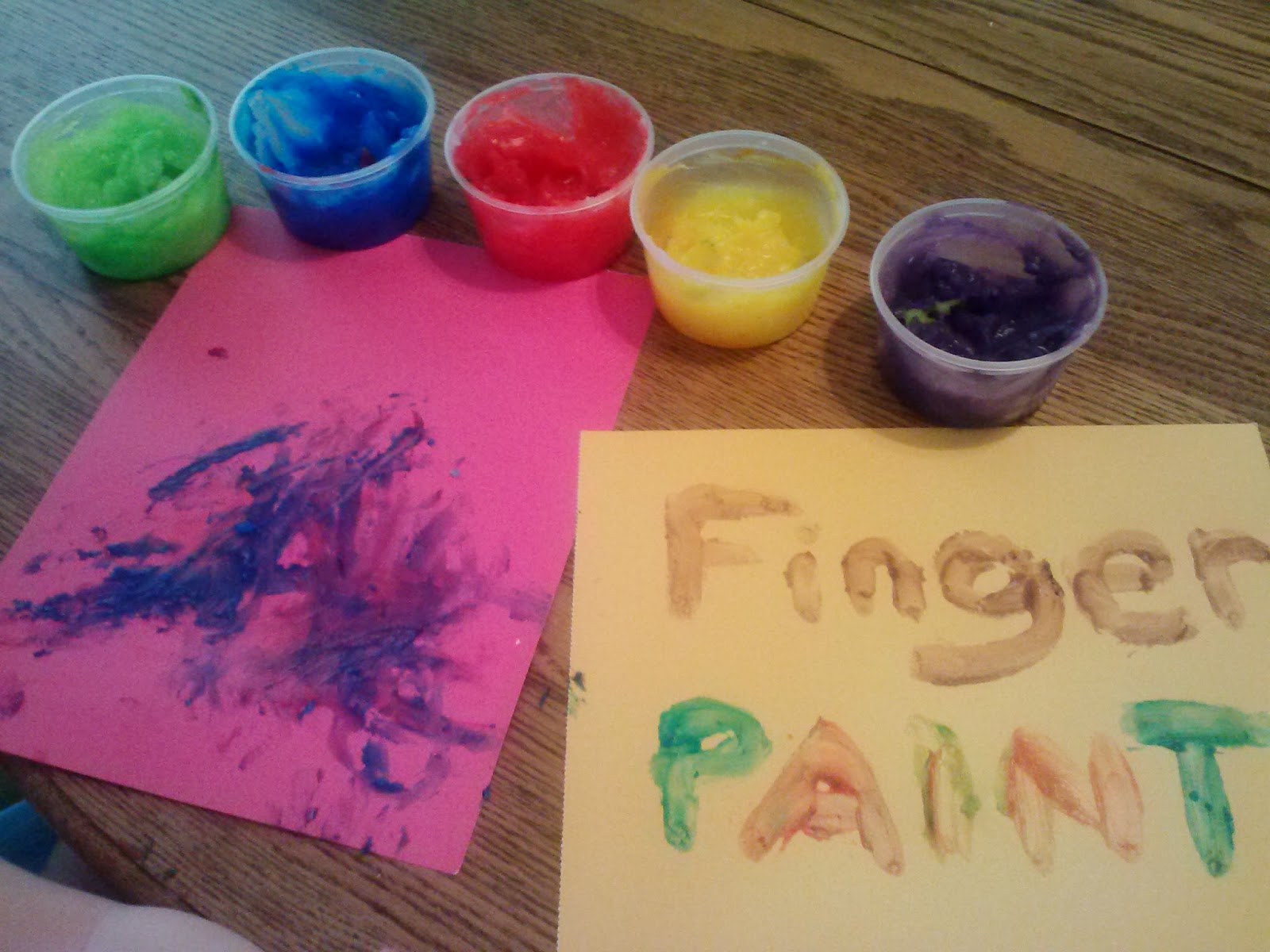 Smith and Blessings: Fun Fridday: DIY Finger Paint