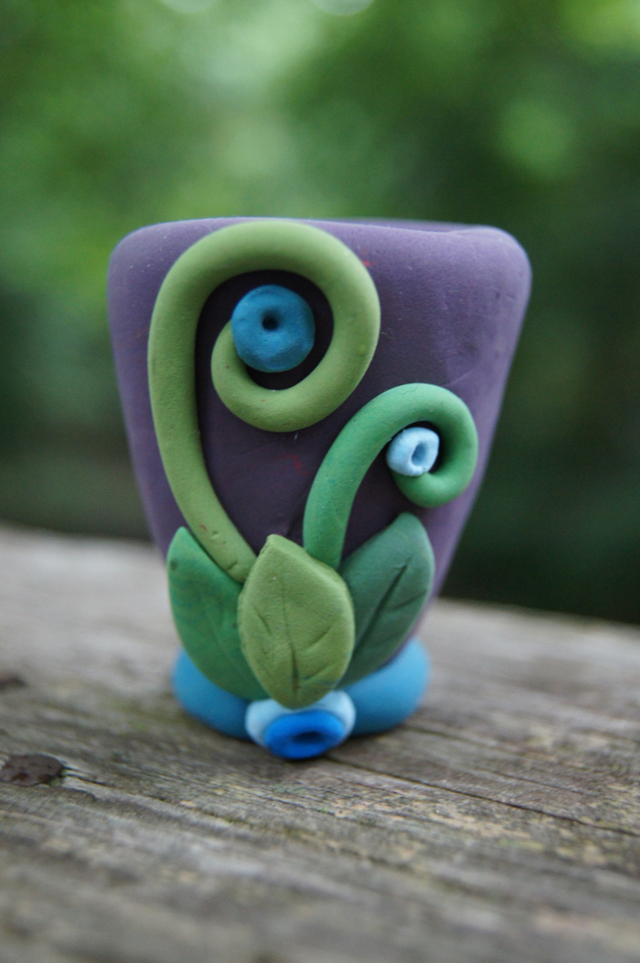 artyful: Model Magic Pinch Pots