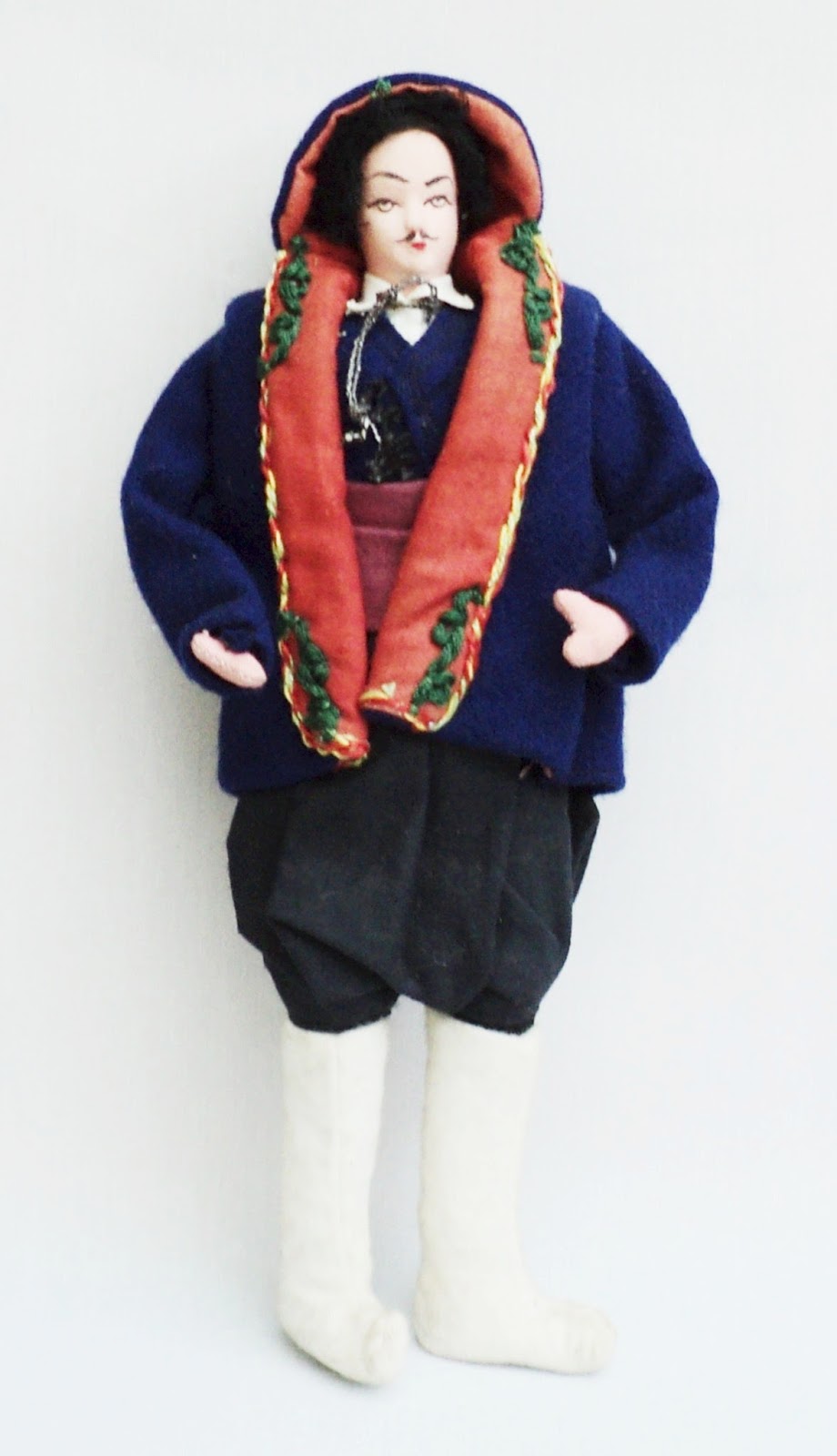 World Costume Dolls: UNITED STATES (Amish FAMILY), GREECE (Rhodes) a ...